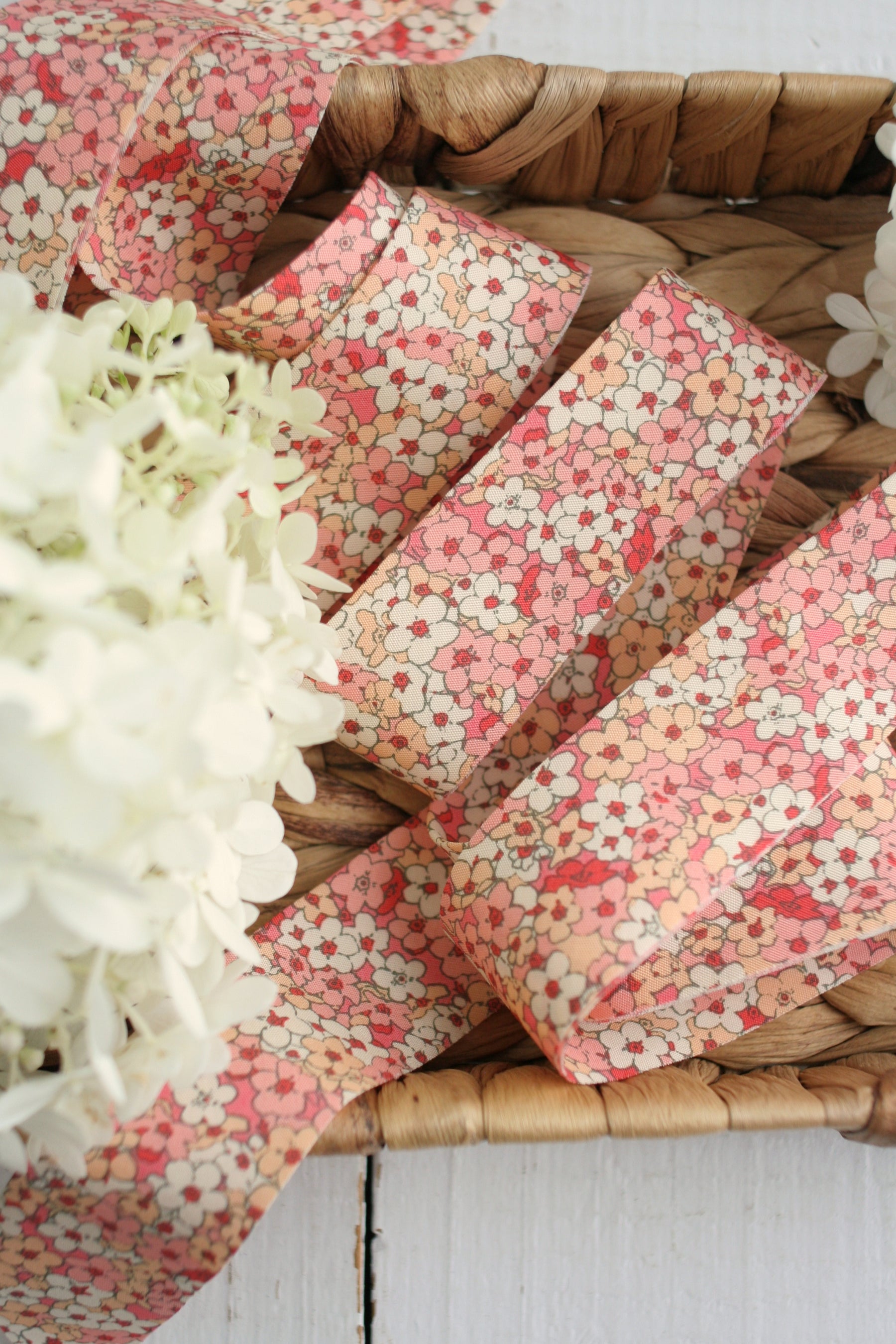 3 ways to pick the perfect quilt binding - Bessie Pearl Binding Co.